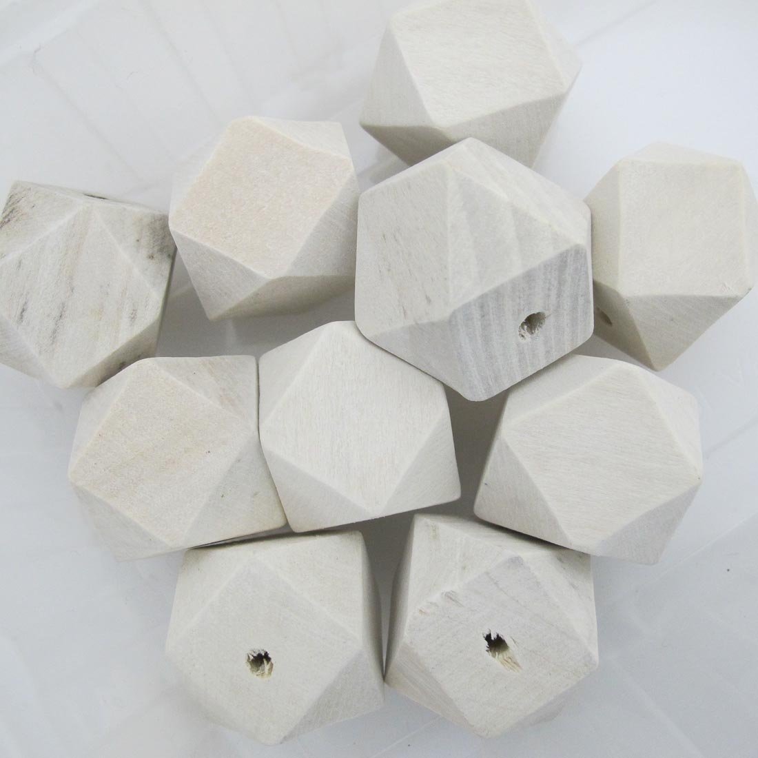 Wood 25mm cubocta 3.5mm hole raw 10pcs – Wholesale Beads